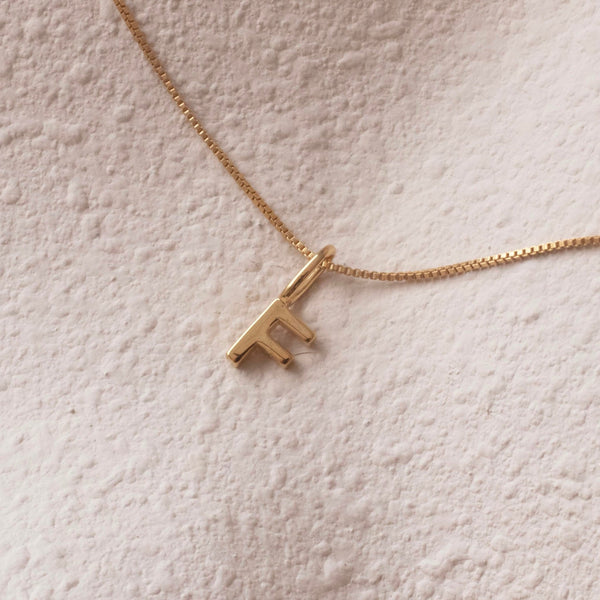 NOTABLE LETTER CHARM - F - SO PRETTY CARA COTTER