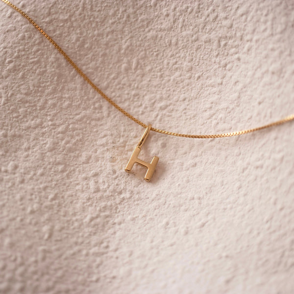 NOTABLE LETTER CHARM - H - SO PRETTY CARA COTTER