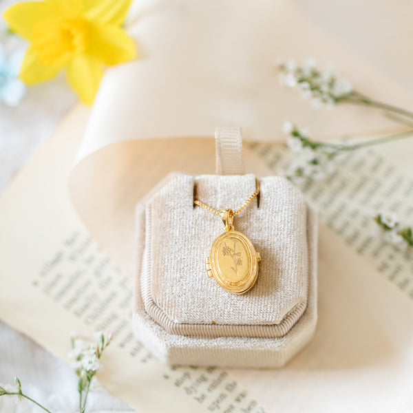 FRAICHE DAFFODIL LOCKET NECKLACE - GOLD - SO PRETTY CARA COTTER