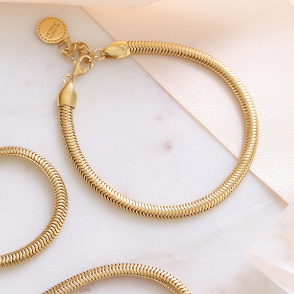 FEARLESS COBRA BRACELET - GOLD - SO PRETTY CARA COTTER
