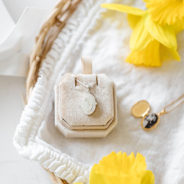 FRAICHE DAFFODIL LOCKET NECKLACE - SILVER - SO PRETTY CARA COTTER